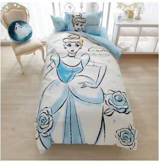 Bedroom Decor Ideas and Designs: How to Decorate a Disney's Princess ...
