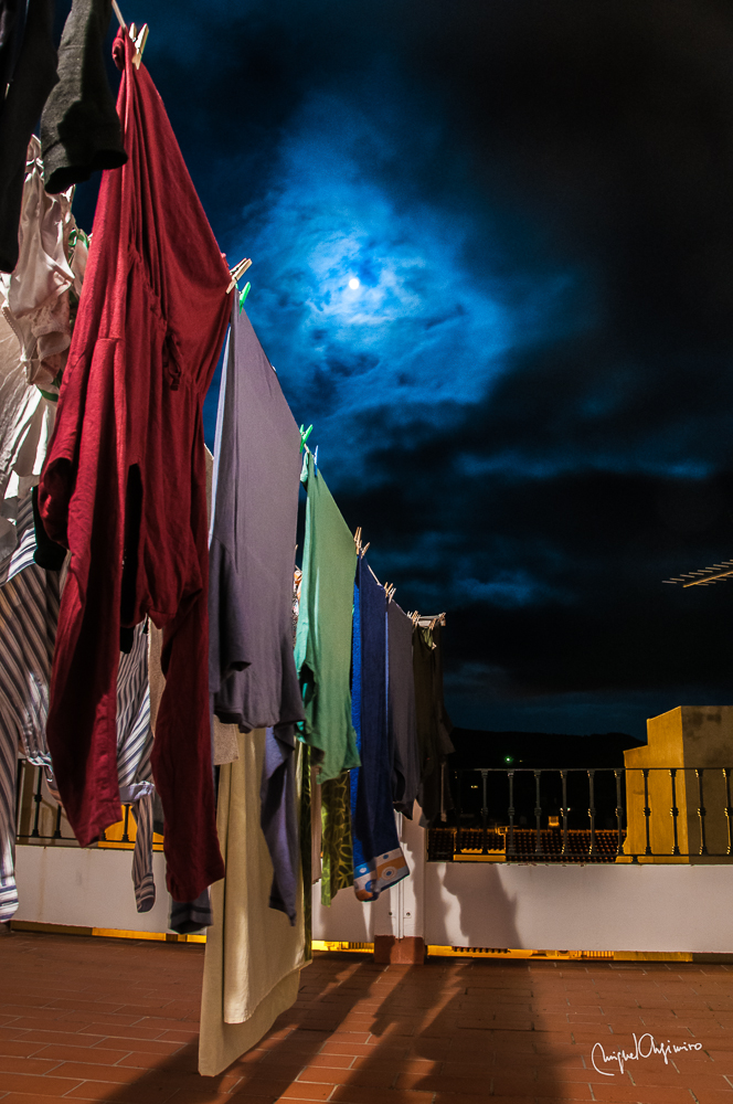 miguel.argimiro.fotografia: LA COLADA DE OTOÑO: ROPA TENDIDA.