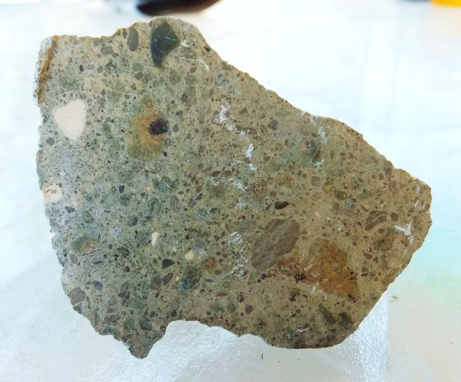 LEUCITE HILLS, WYOMING - lamproites & gemstones: Diamonds in lamproite ...