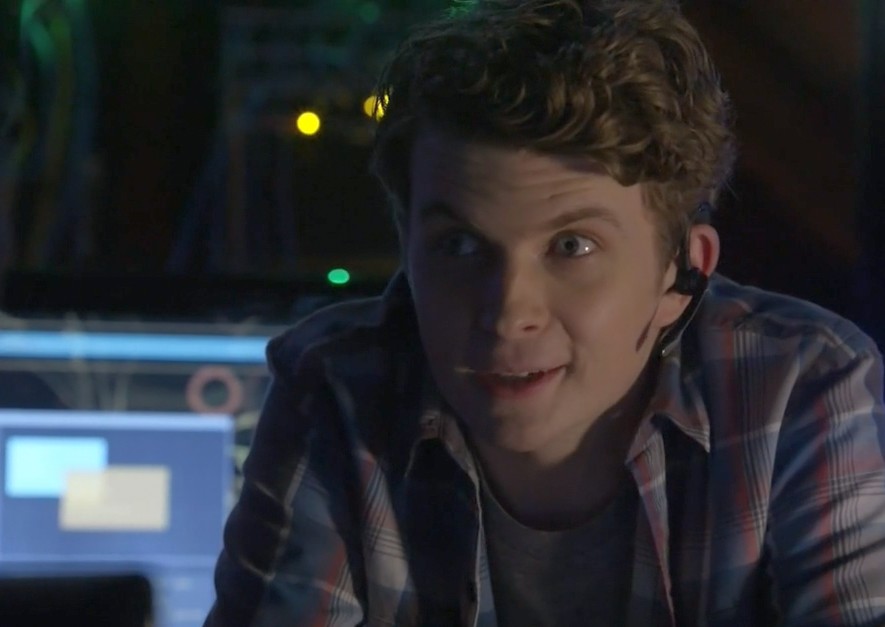 Nova série! – Continuum 1x01 – A Stitch in Time