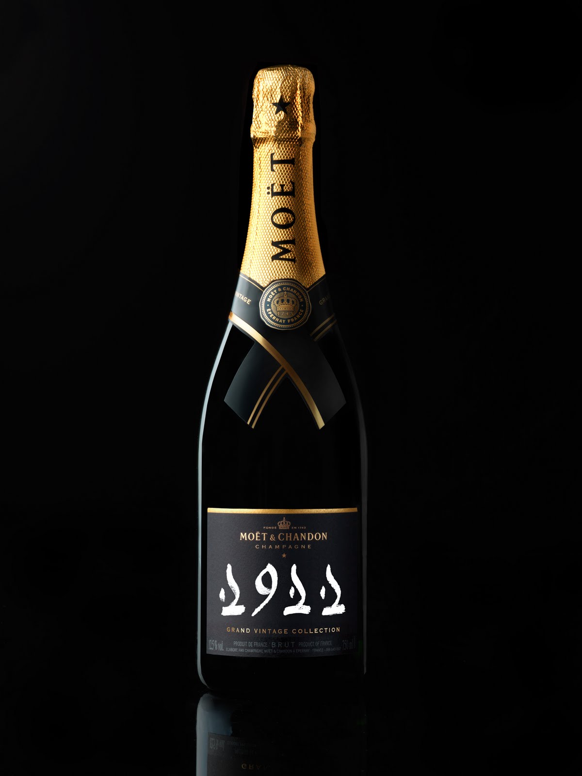 dwightthewinedoctor: Moet & Chandon toasts Golden Globes, New Year with ...