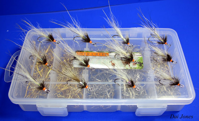 Flies step by step: Ghost shrimp, step by step.