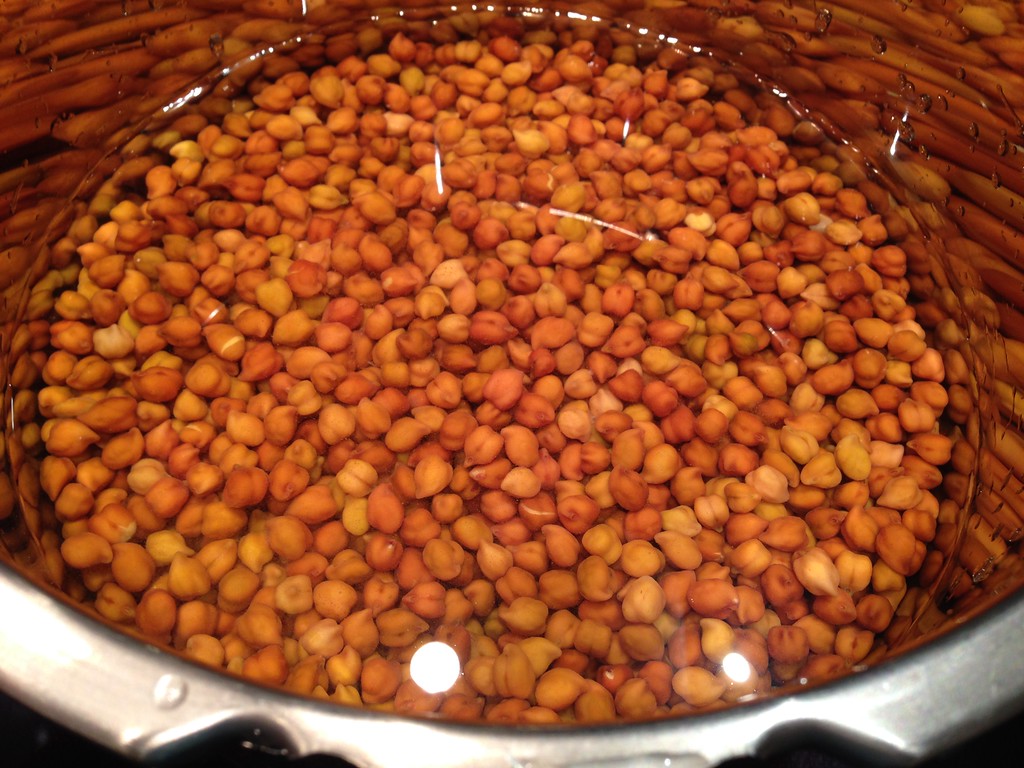 Chana Bhaji - Goan Foogath style