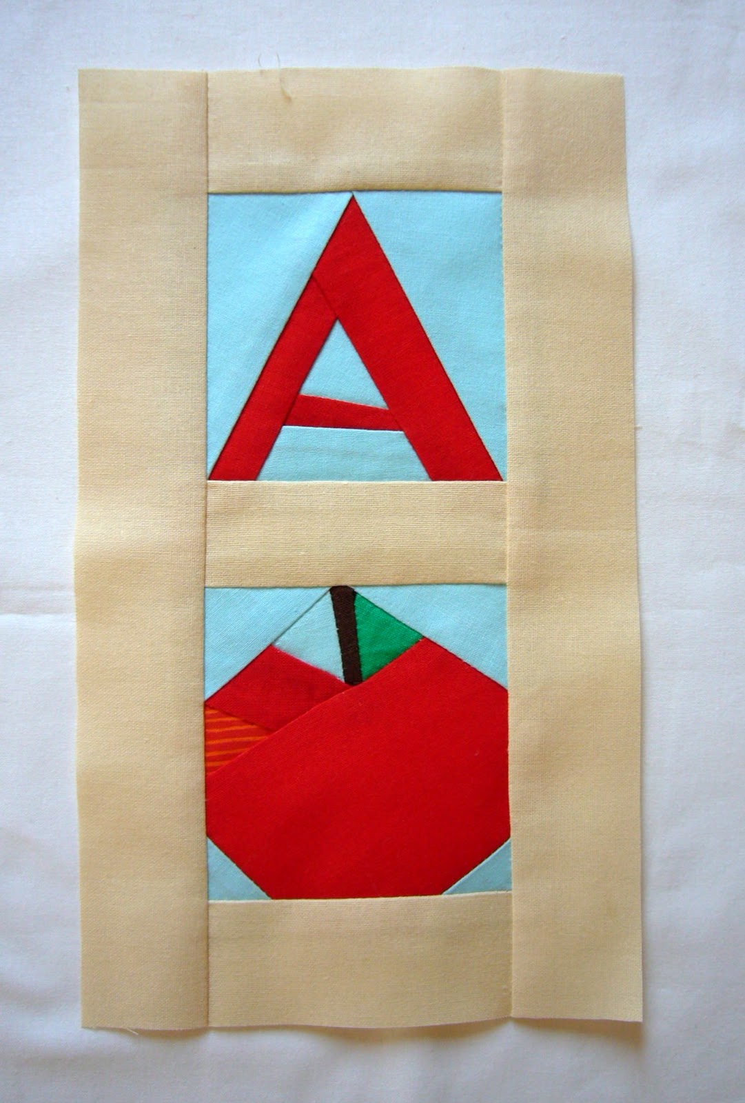 3patchcrafts: Picture English alphabet patterns