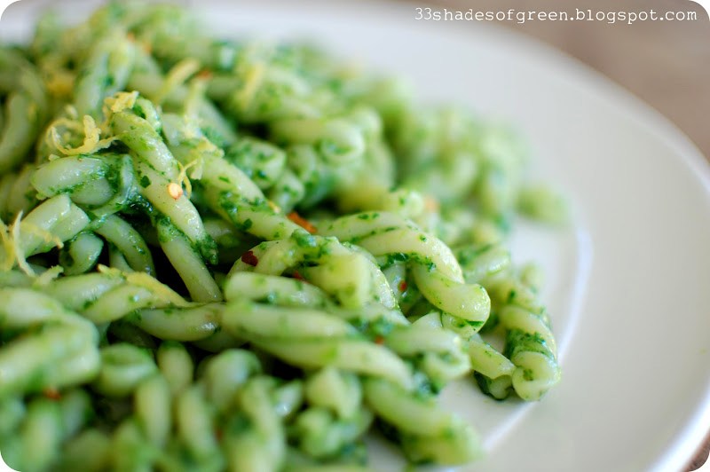 33 Shades of Green: Tasty Tuesdays: Lemon, Parsley, and Parmesan Pasta