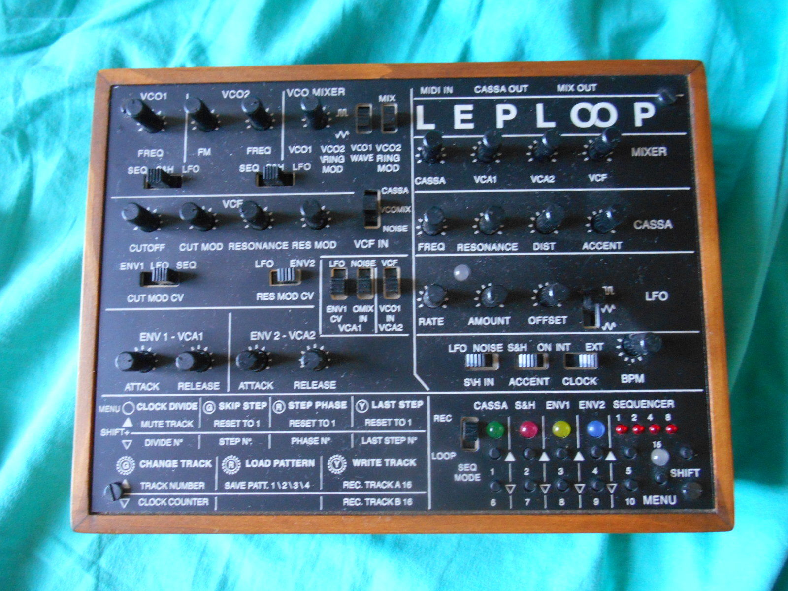 MATRIXSYNTH: LEPLOOP V1