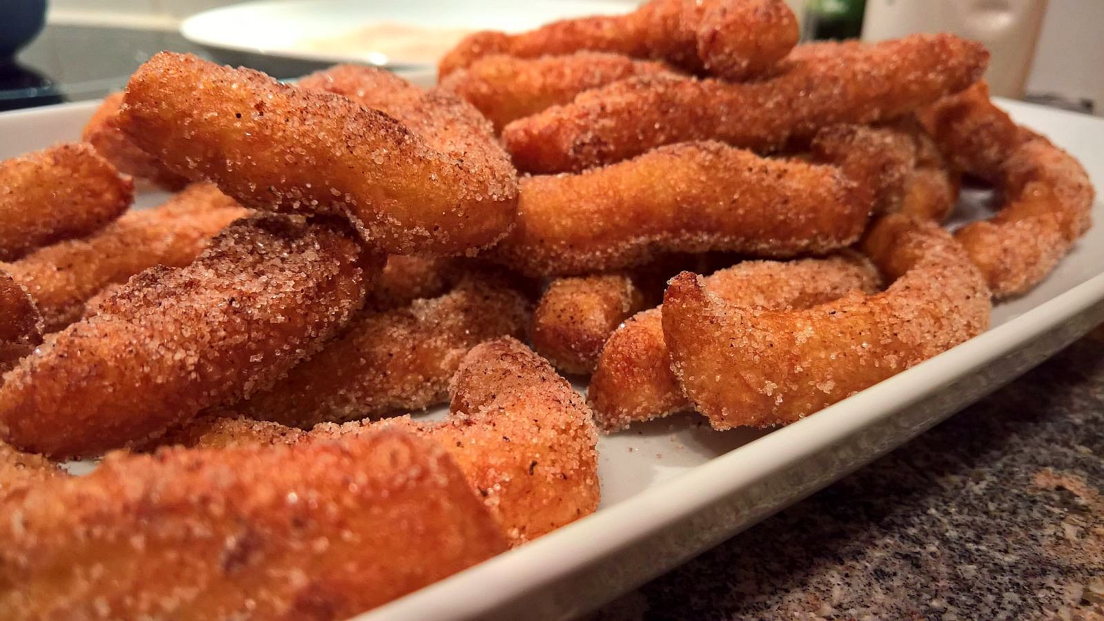 MALLASPULLA: Espanjalaiset churrot