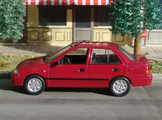 CRUISER - Clásicos en escala 1/43 (1:43 Classics): CHEVROLET SWIFT 1,3 ...