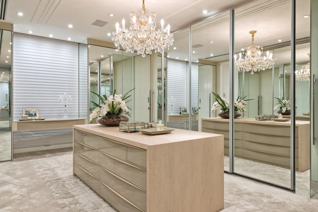 Construindo Minha Casa Clean: 15 Closets com Ilhas - Veja Modelos Modernos!