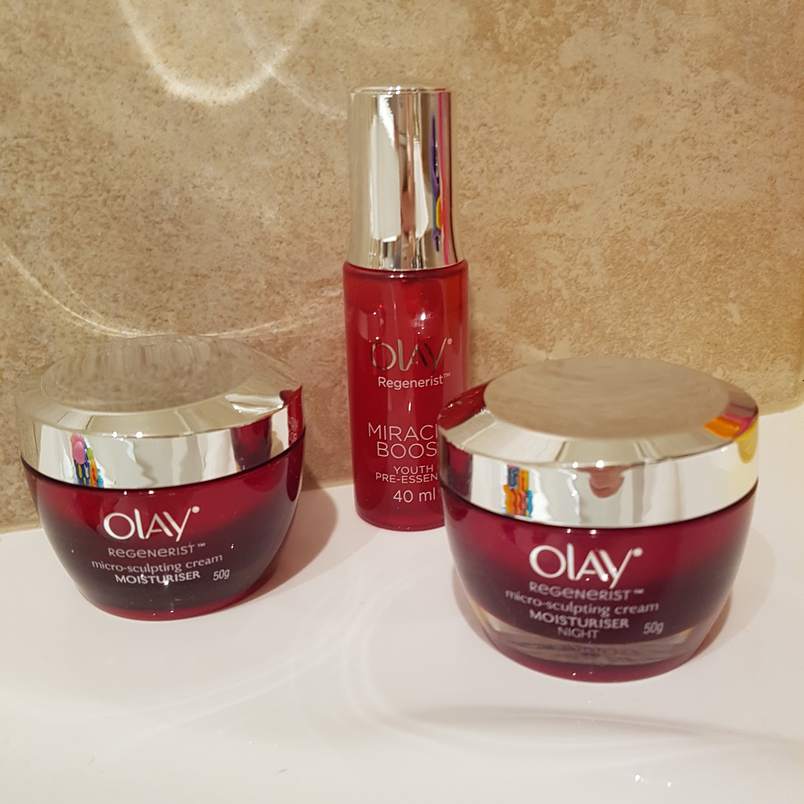 Review: Olay Regenerist Moisturiser Range - Almost Posh