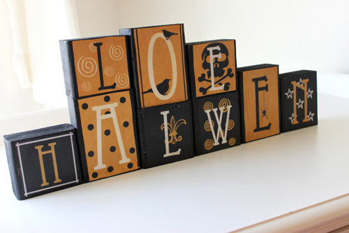 Be Different...Act Normal: DIY Halloween Blocks [Free Printable}