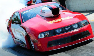 Drag Racing News Daily: Drag Racing with American Red Cross