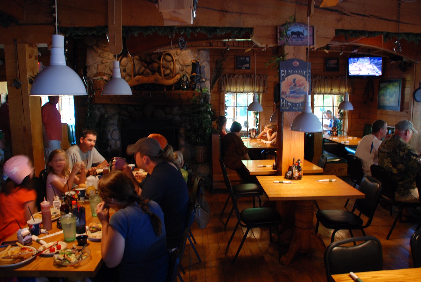 True Edibles: Reviews of Traverse City and Beyond: Boone Docks