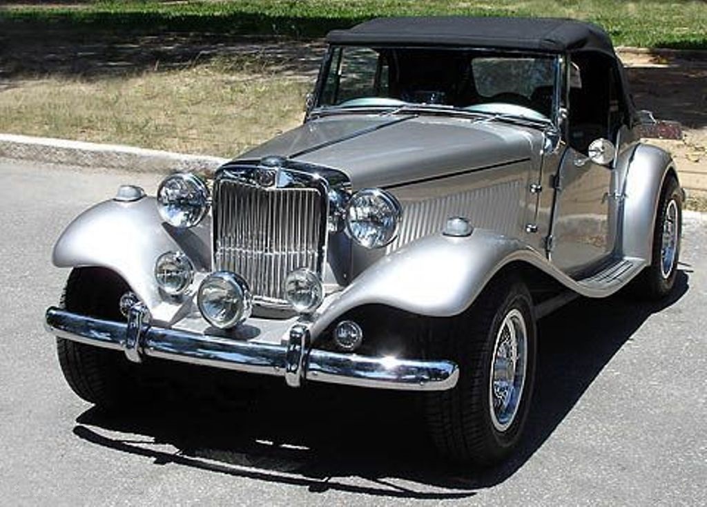 CLASSIC CARS: MP Lafer