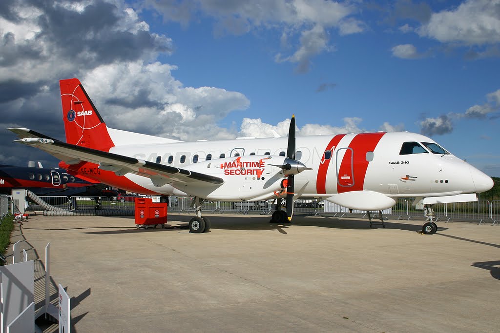 WORLD AIRCRAFT IMAGES by Terry Wade: SE-MCG SF34 SCT EGLF (Farnborough ...