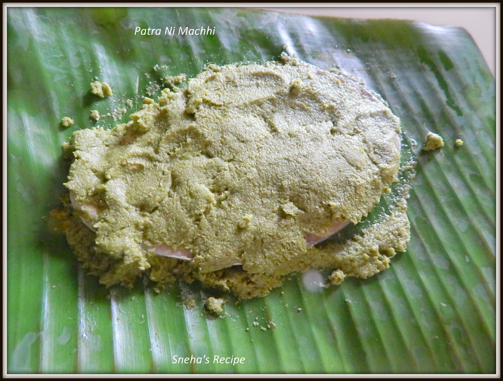 Patra Ni Machhi - Parsi Cuisine / Steamed Fish Wrapped in Banana Leaf ...
