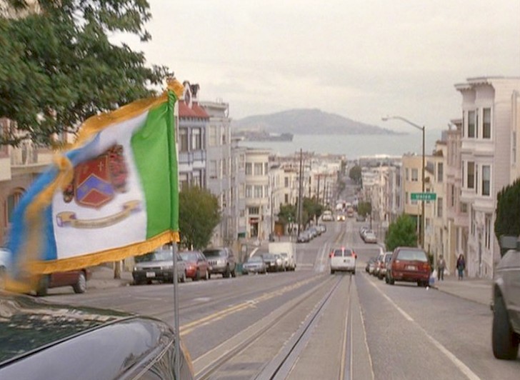 Flag of Genovia, the fictional principality in The Princess Diaries : r ...