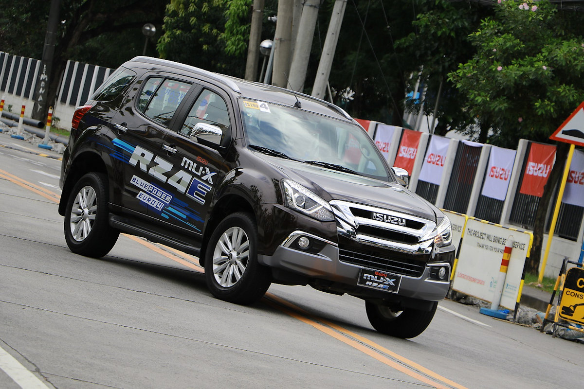 Isuzu's RZ4E Engine Ekes Out 17.60 km/L in mu-X, 20.7 km/L in D-MAX ...