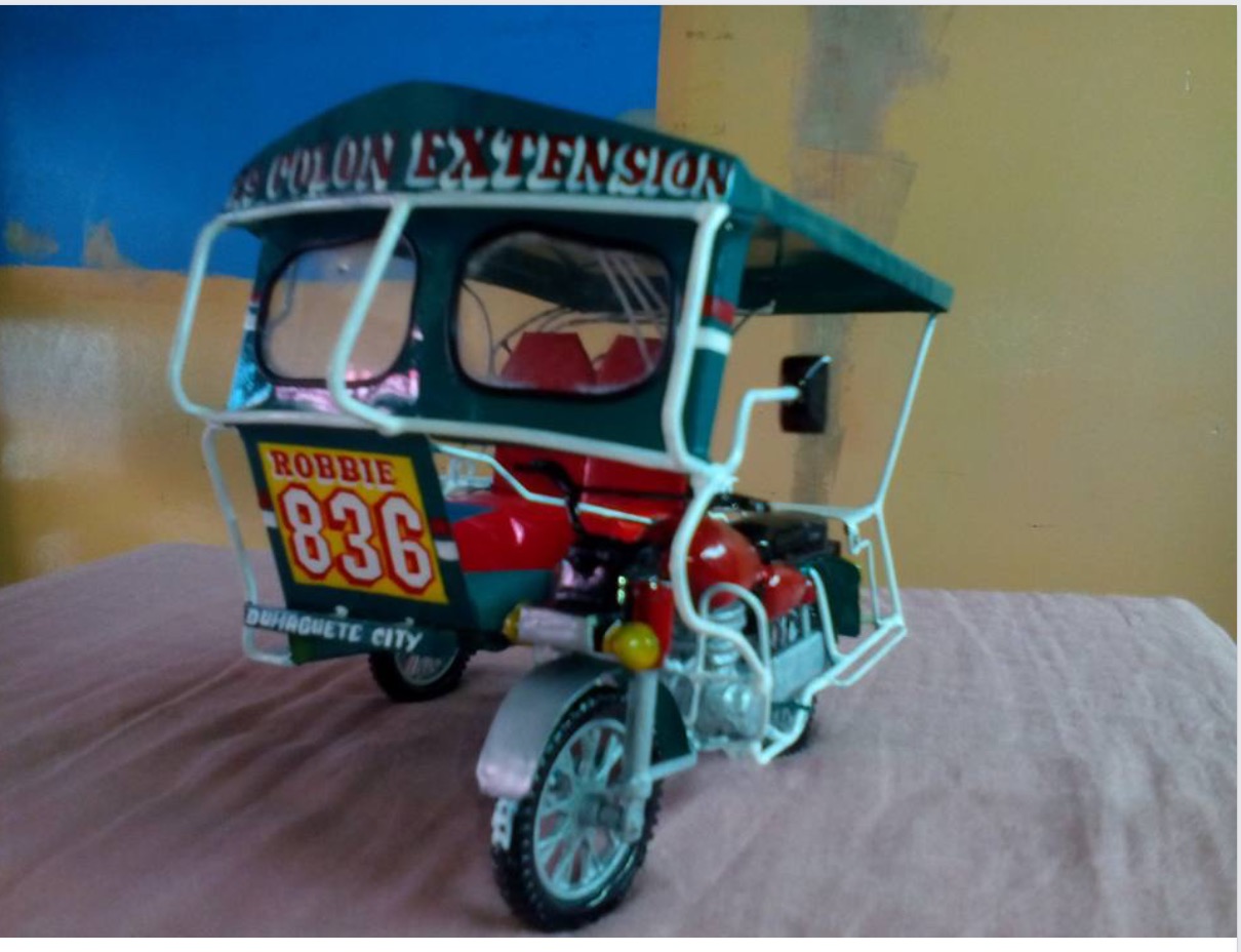 Do you know who's making this detailed handcrafted Pedicab miniature ...