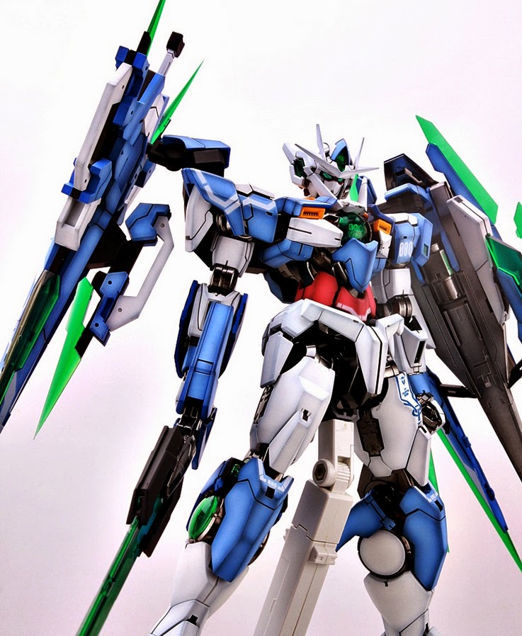GUNDAM GUY: MG 1/100 00 Qan[T] - Customized Build
