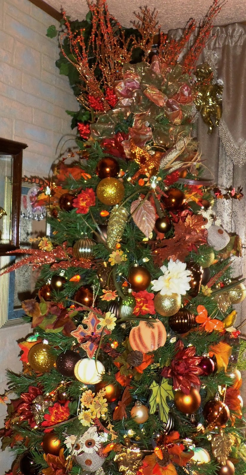 DEBBIE-DABBLE BLOG: Elegant Autumn Tree, 2016