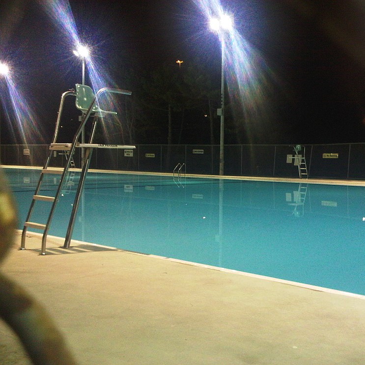 The Little Red Umbrella: The Pretty Good Swim by Alex Snider