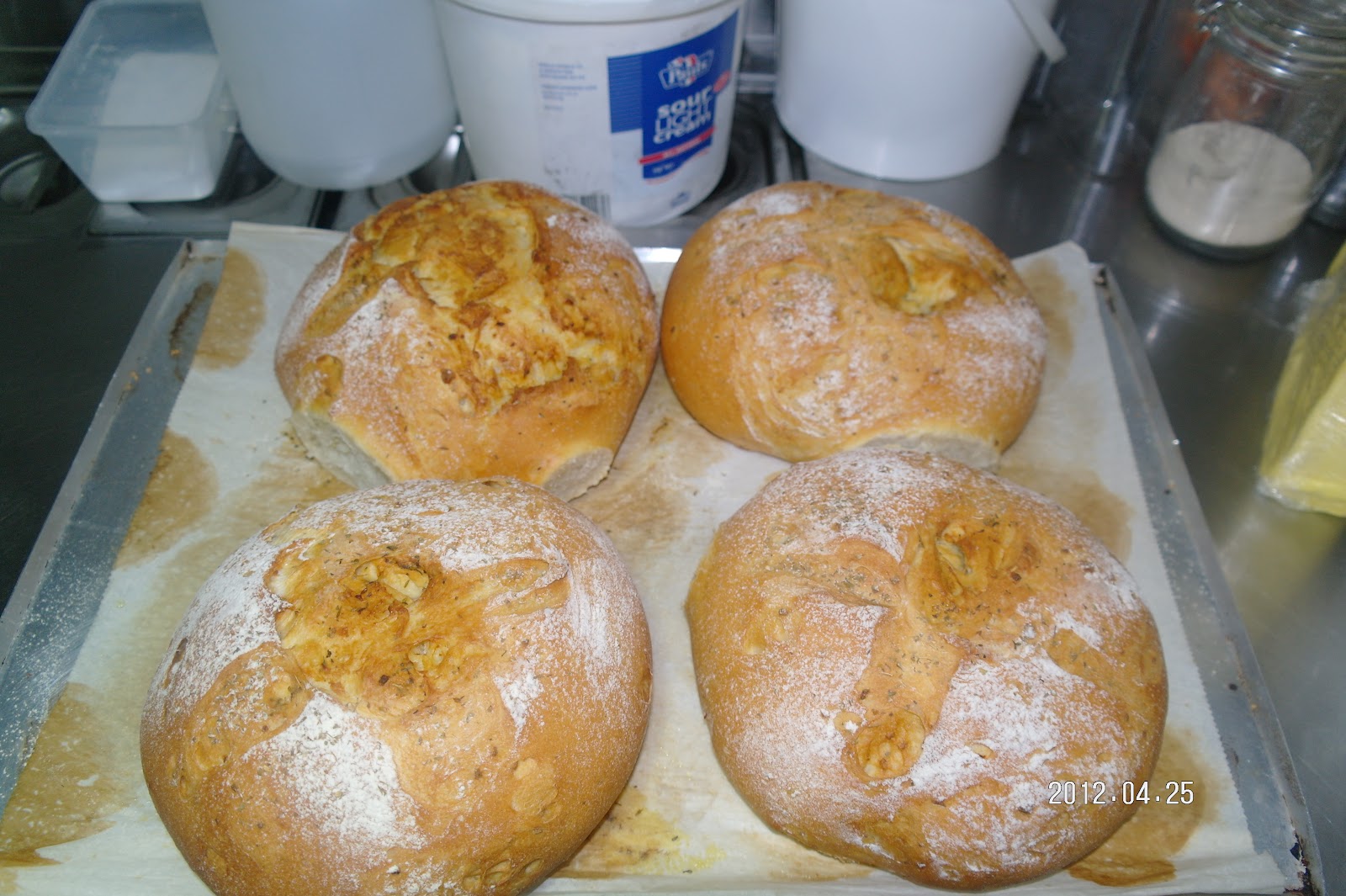 Bakery and Pastry: roti kaya