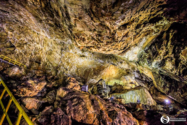 Octavian Serban: In and out to Ialomicioara Cave...