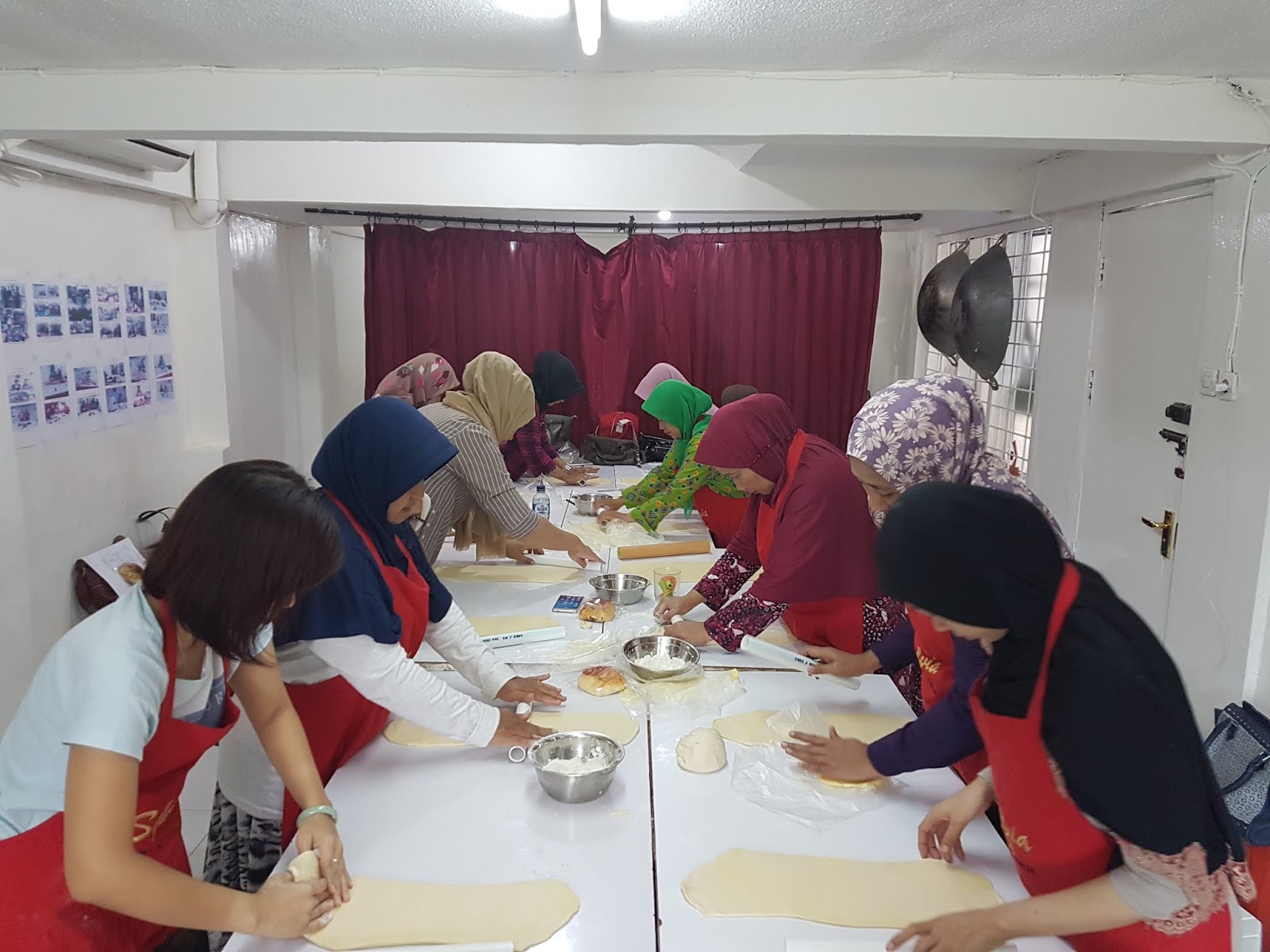 Tempat Kursus Kue, Roti & Masakan