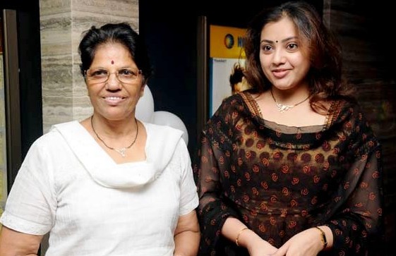 Actress Meena – Family & Childhood Photos ~ Bollywoodceleberties