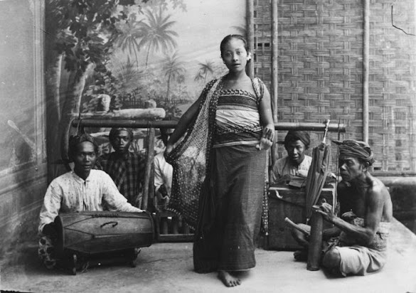 Tari Ronggeng Gunung, Seni Karuhun Pangandaran Dan Ciamis