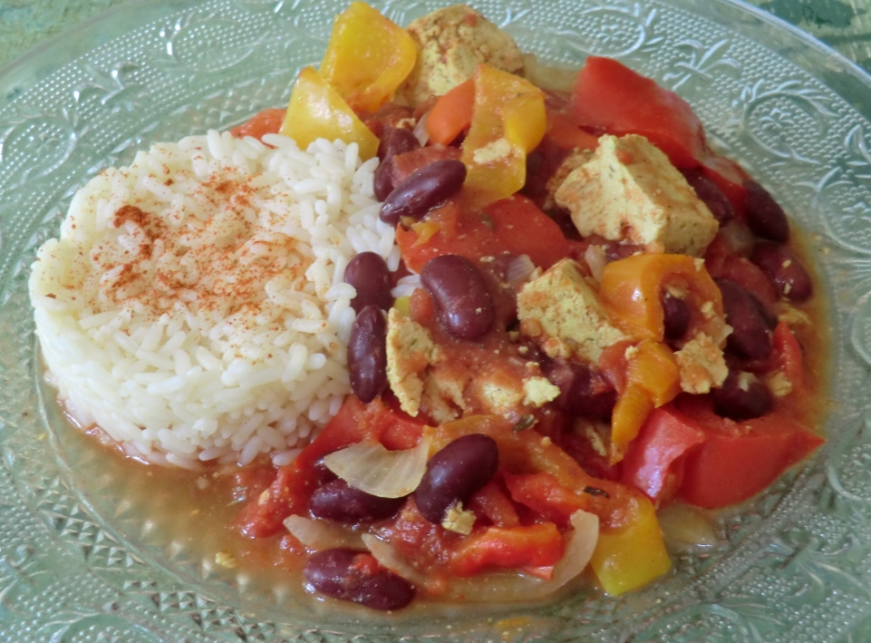 Tofu aux haricots rouges, poivrons et tomates - Ma petite cuisine ...
