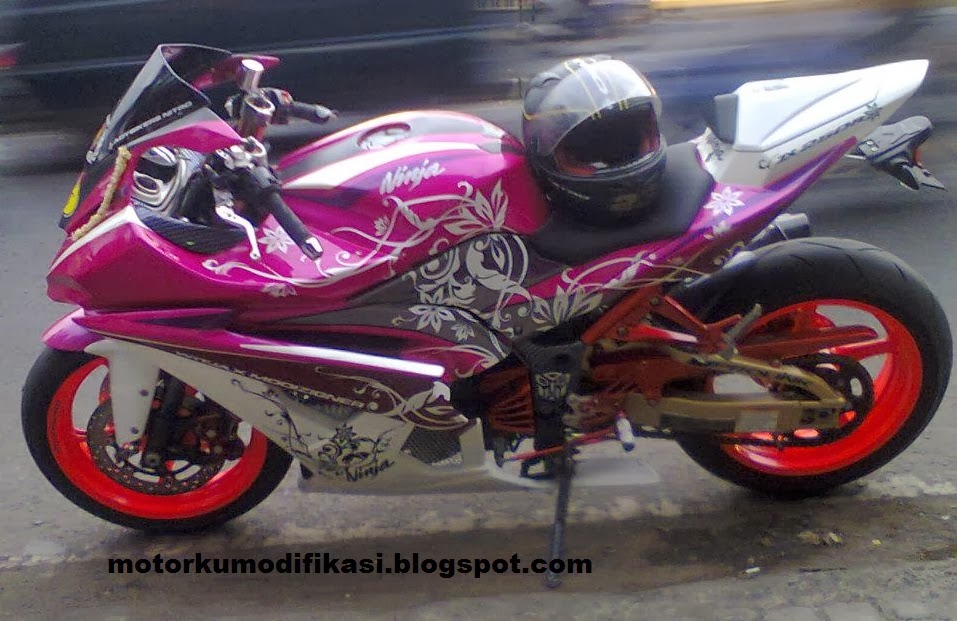 Modif Motor Byson Warna Merah - Ind Modified