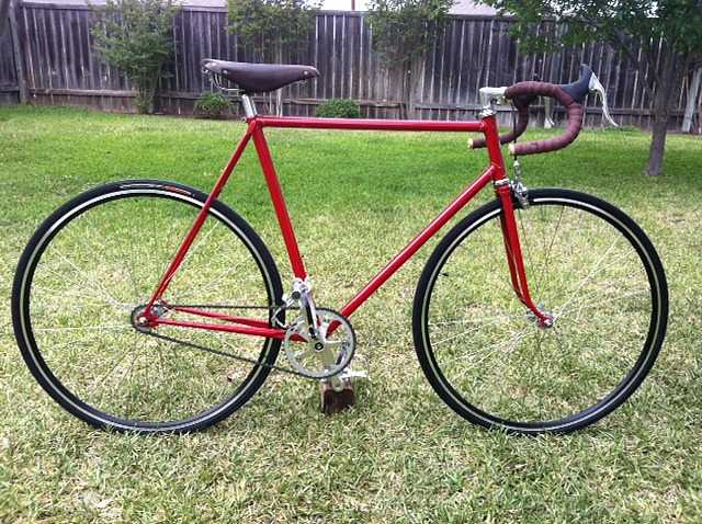 Desain Sepeda Fixie Minimalis Merah | Desain Rancangan Sepeda Fixie