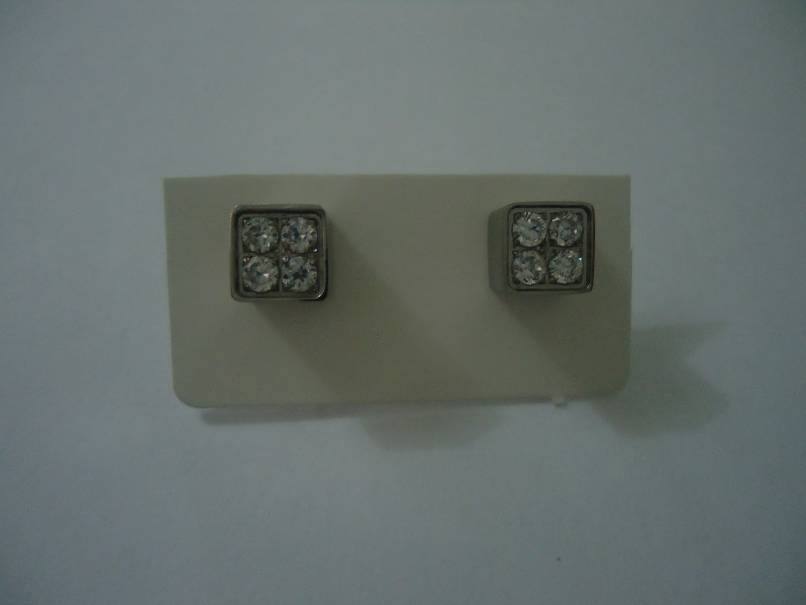 YM Joyas CA: ZARCILLOS