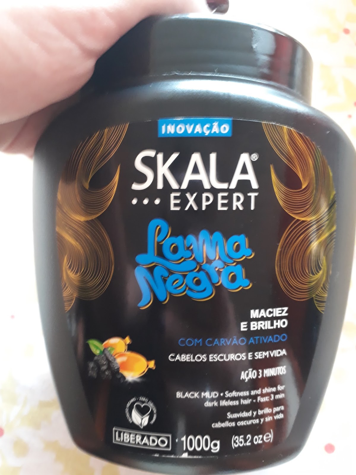 Uvinhas Oficial: Lama negra Skala Resenha