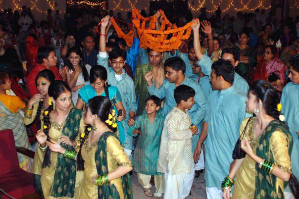 Wedding Snaps: Holud Ceremony PicsWedding Snaps