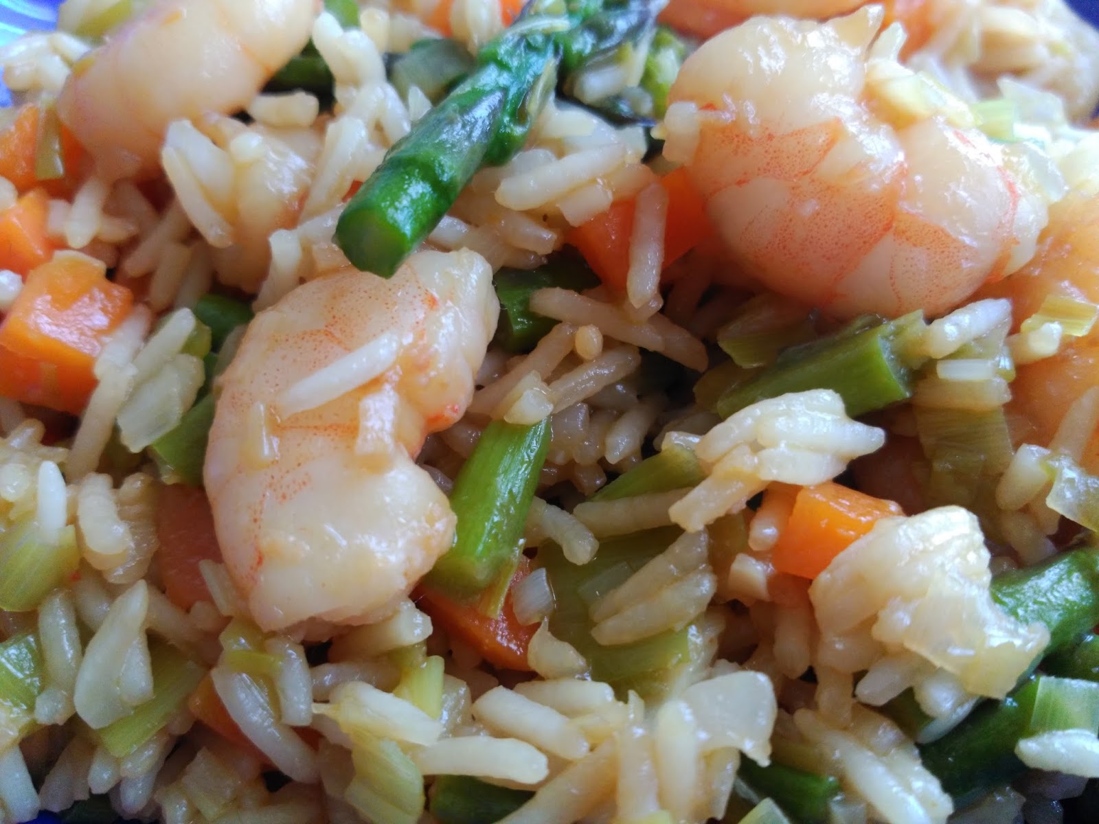Archivando Recetas: Arroz salteado con verduritas y gambas (Sonando ...