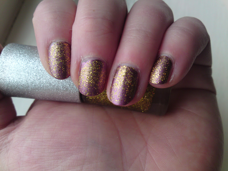 Economy Nails: Asda George 3D Glitter Gold