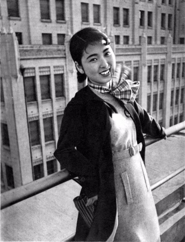 34 Vintage Snapshots of Beautiful Japanese Girls From Between the 1930s ...