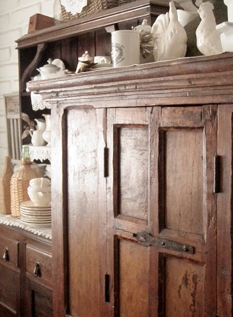 Cabin & Cottage : January Country