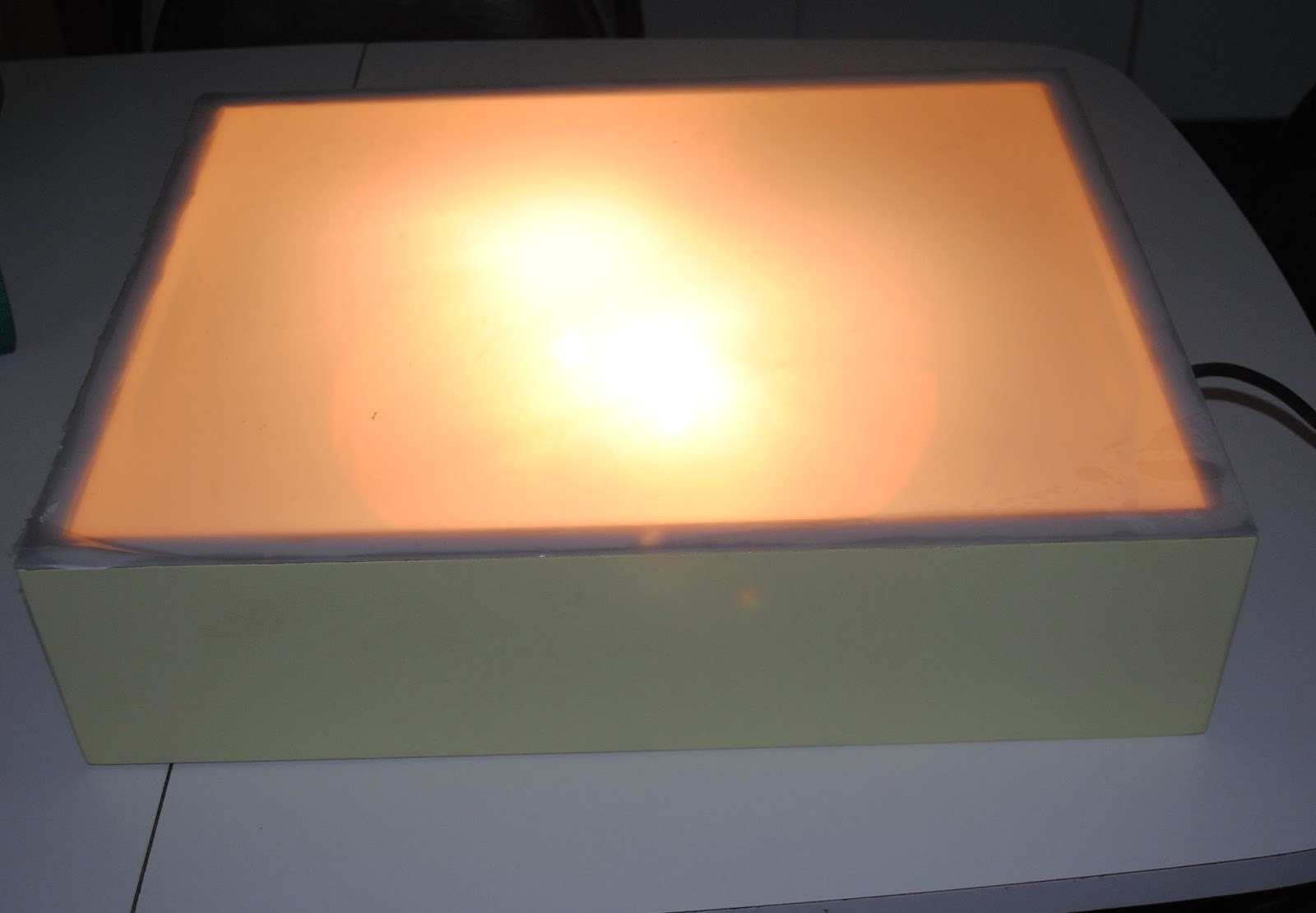 Annelies' blog, kleuterjuf!: Lichtbak en taalmapjes