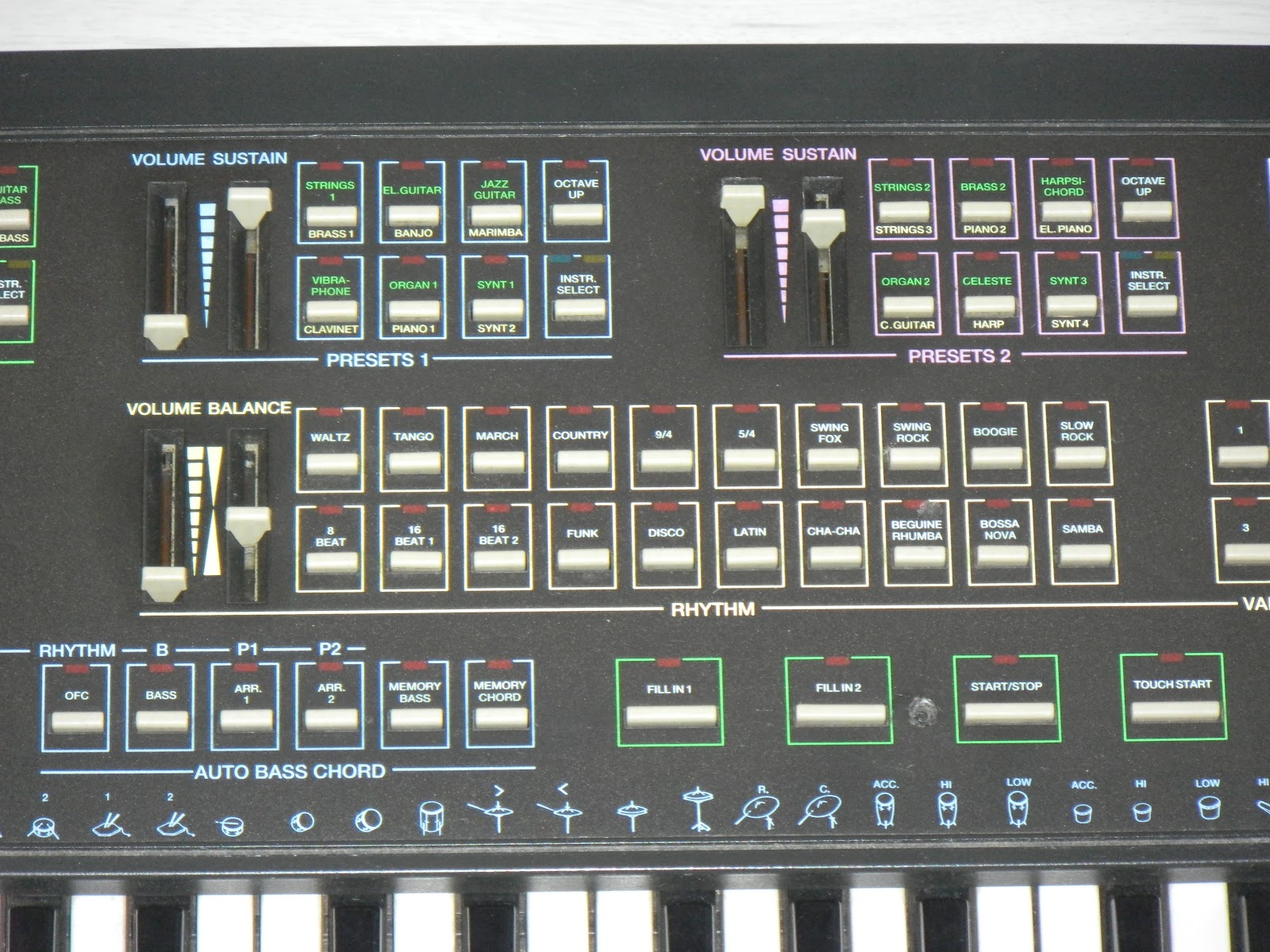 Infrequent Sound [sex.tex] technology: Elka OMB-5 (One Man Band OMB 5)