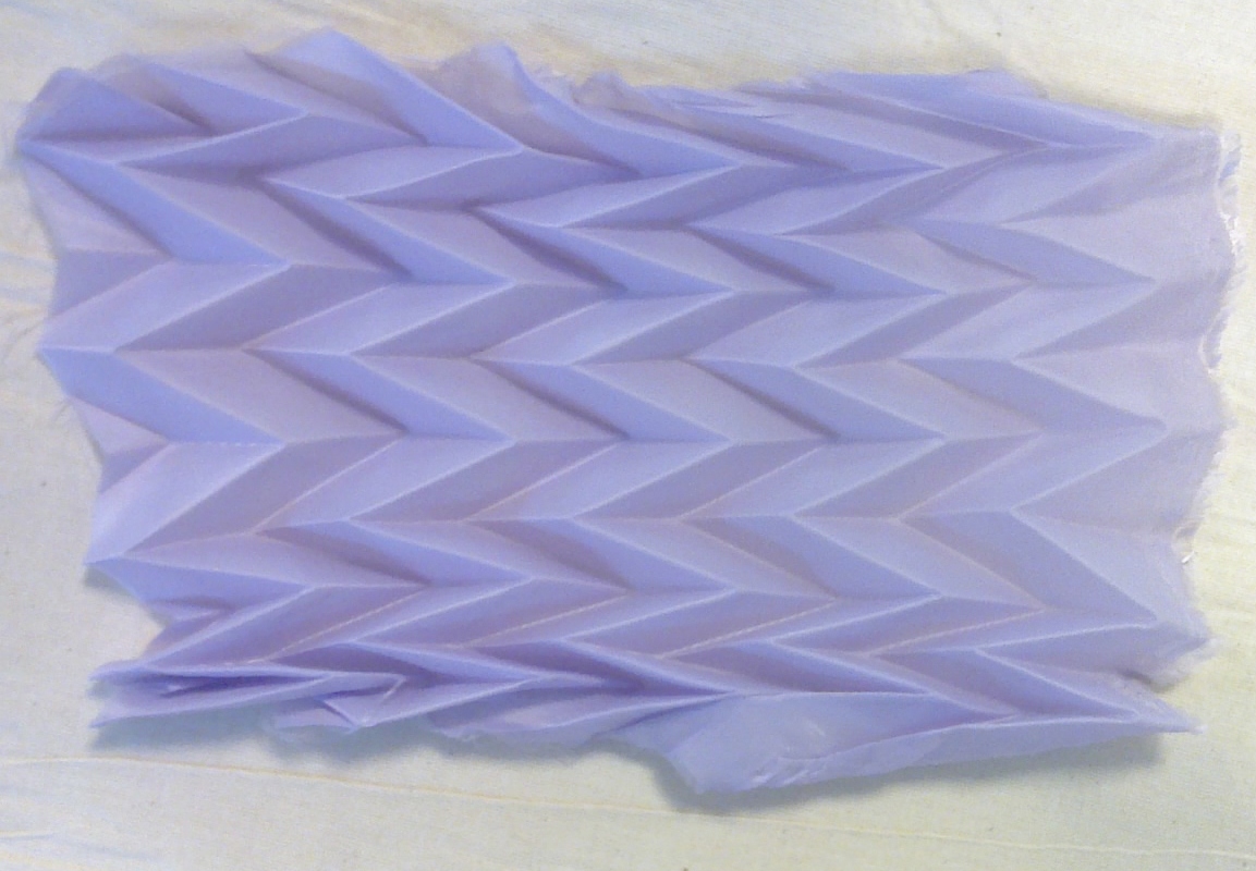 Live Life, Breathe Fashion...see me Grow...: Get Folding/Origami/Pleating