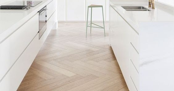 Blanco Interiores: Mosaico a imitar madeira em Chevron!