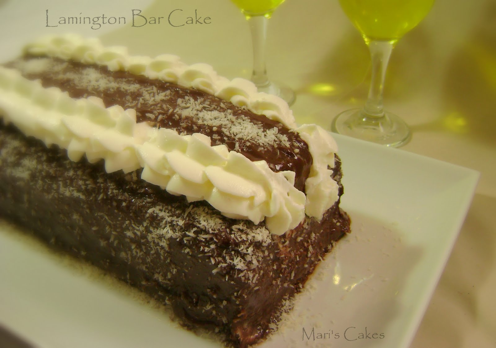 Chocolate Lamington Bar Cake | Mari's Cakes (English)