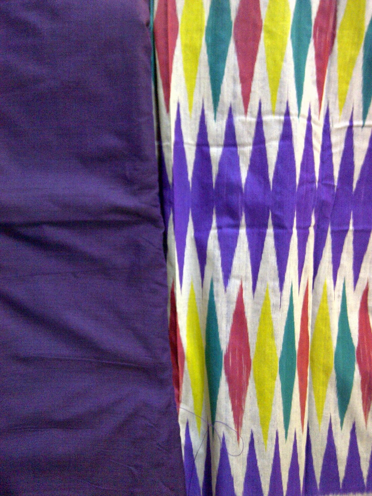 Batiks Lovers T&D : Serba Tenun untuk dress, tunik, gamis ataupun blazer