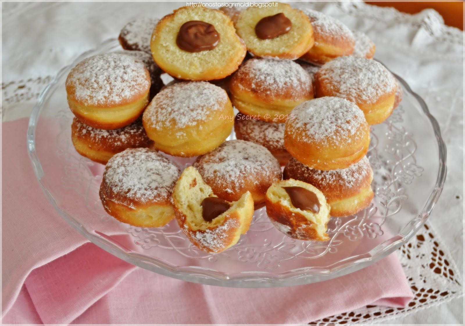 Any secret...: Mini krapfen al cioccolato con lievito madre