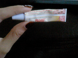 momo nochan: inai Rani nail henna