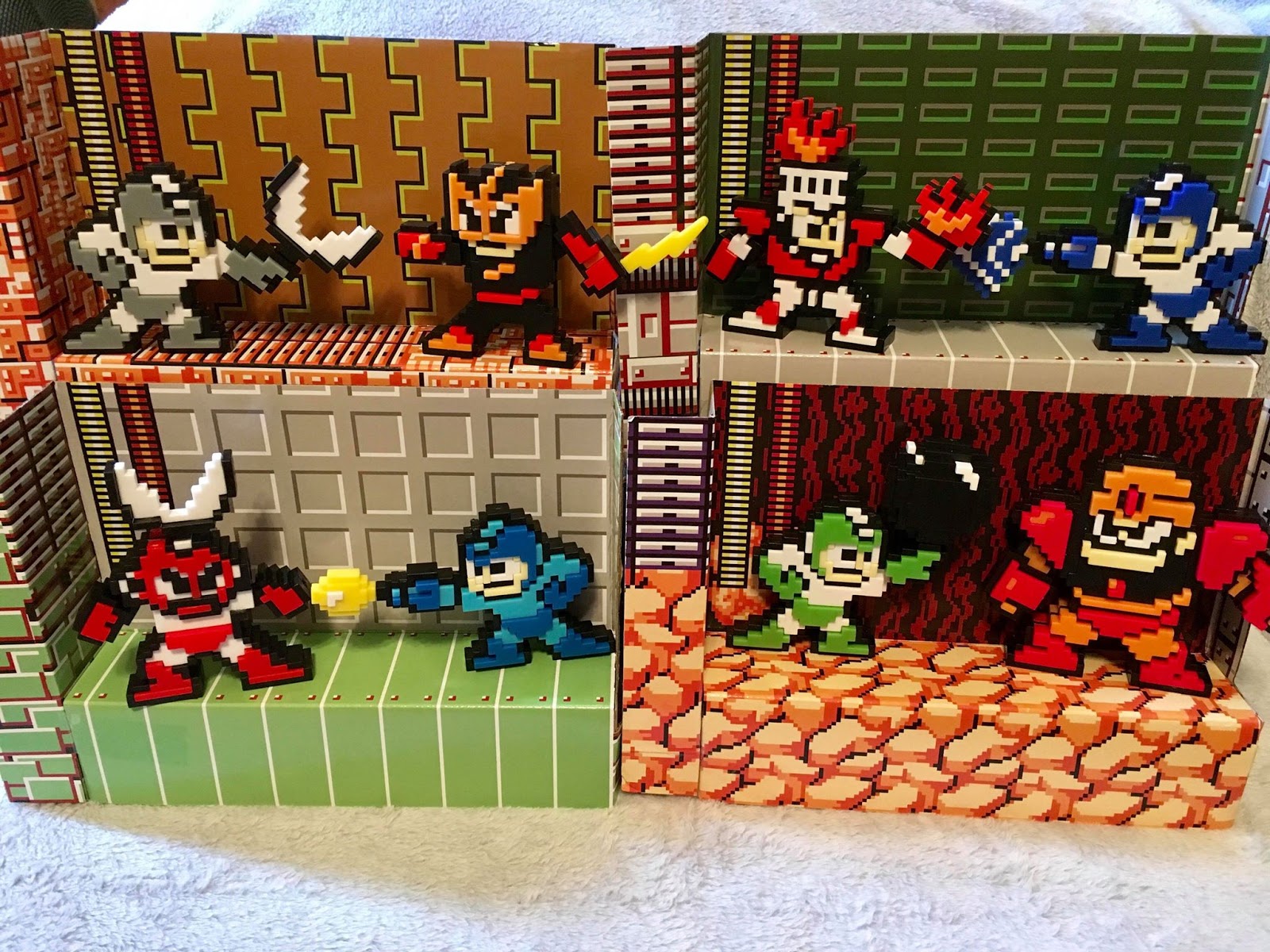 I always appreciated the packaging on these sets : r/ActionFigures